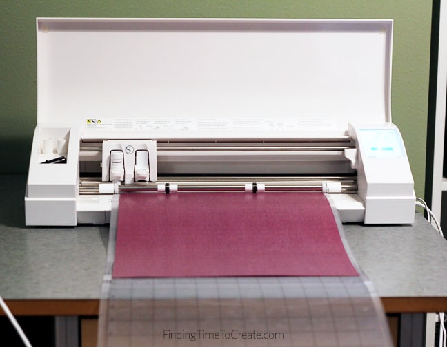 How to Make a Beautiful DIY Princess Sash - Finding Time To Create