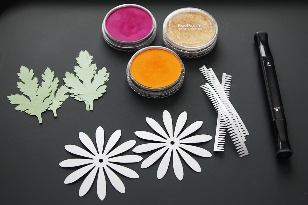 Daisy Crazy: Hand-Colored Paper Daisies - Finding Time To Create